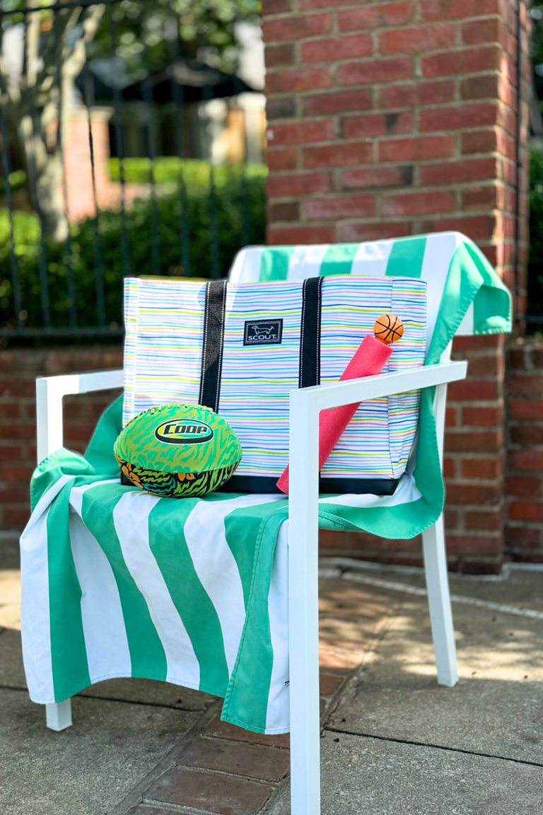 The Best Pool Bags for Moms: Top Picks for Every Need - My Friend Meg